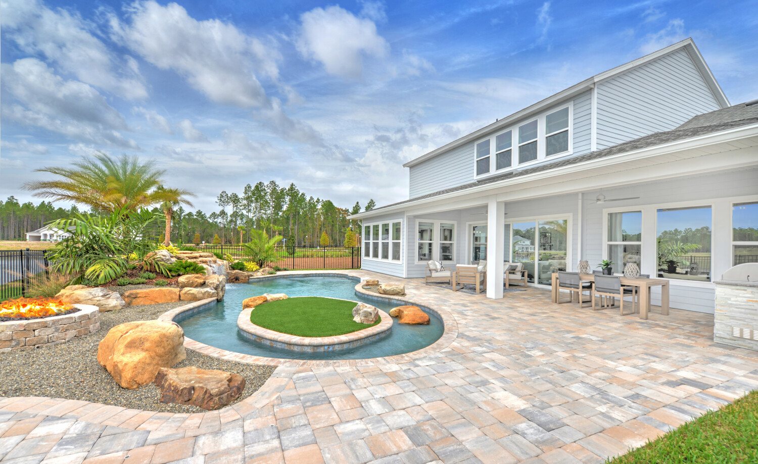 The Palos Verdes Model Home at Middlebourne on a Elite Serie | ICIHomes.com